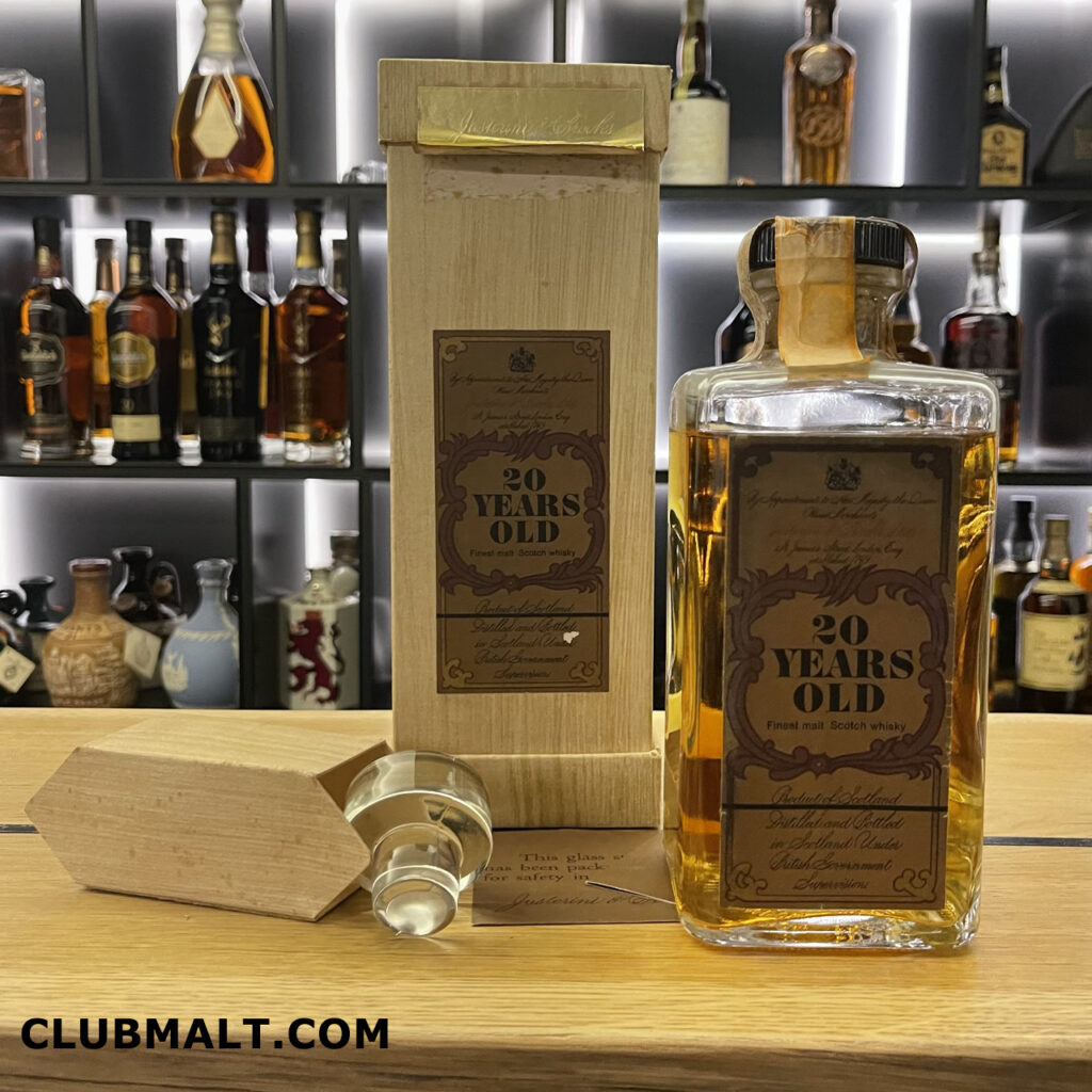 J&B 20Y Wooden Box - CLUB MALT